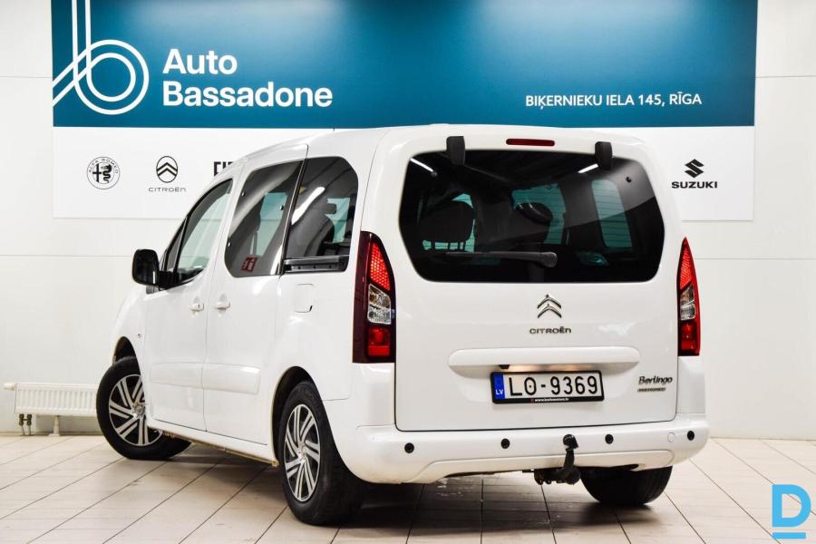 Balts Citroen Berlingo 2018 Rīga, ar dzinēja tilpumu 1.60 L un nobraukumu 104 tūkst. km par 8990 €, foto 3 vietnē AUTOMOTO.COM.LV