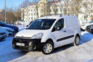 White Citroen Berlingo 2018 in Riga, with an engine capacity of 1.60 L and mileage of 164 thousand km for 5500 €, photo 22 on AUTOMOTO.COM.LV