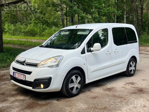Balts Citroen Berlingo 2018 Rīga, ar dzinēja tilpumu 1.60 L un nobraukumu 0 tūkst. km par 5799 €, foto 1 vietnē AUTOMOTO.COM.LV