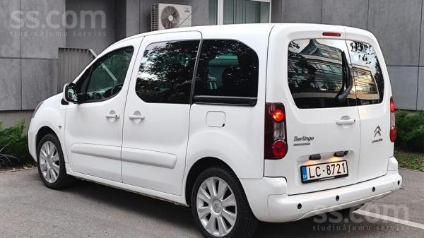 Balts Citroen Berlingo 2018 Rīga, ar dzinēja tilpumu 1.60 L un nobraukumu 208 tūkst. km par 5950 €, foto 3 vietnē AUTOMOTO.COM.LV