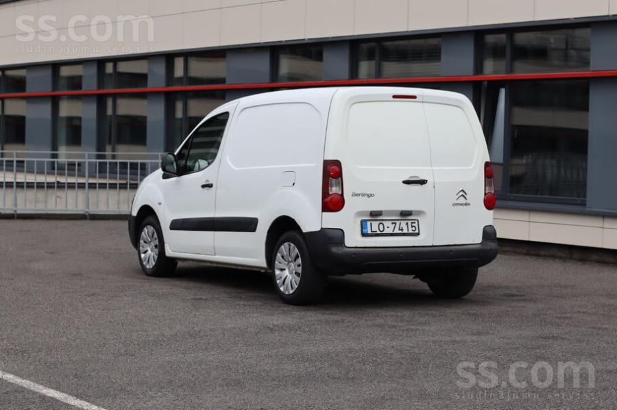 Balts Citroen Berlingo 2018 Rīga, ar dzinēja tilpumu 1.60 L un nobraukumu 214 tūkst. km par 3880 €, foto 5 vietnē AUTOMOTO.COM.LV