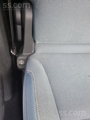 Balts Citroen Berlingo 2018 Viļņa, ar dzinēja tilpumu 1.60 L un nobraukumu 261 tūkst. km par 4500 €, foto 12 vietnē AUTOMOTO.COM.LV