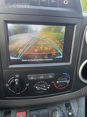 Balts Citroen Berlingo 2018 Viļņa, ar dzinēja tilpumu 1.60 L un nobraukumu 261 tūkst. km par 4500 €, foto 17 vietnē AUTOMOTO.COM.LV