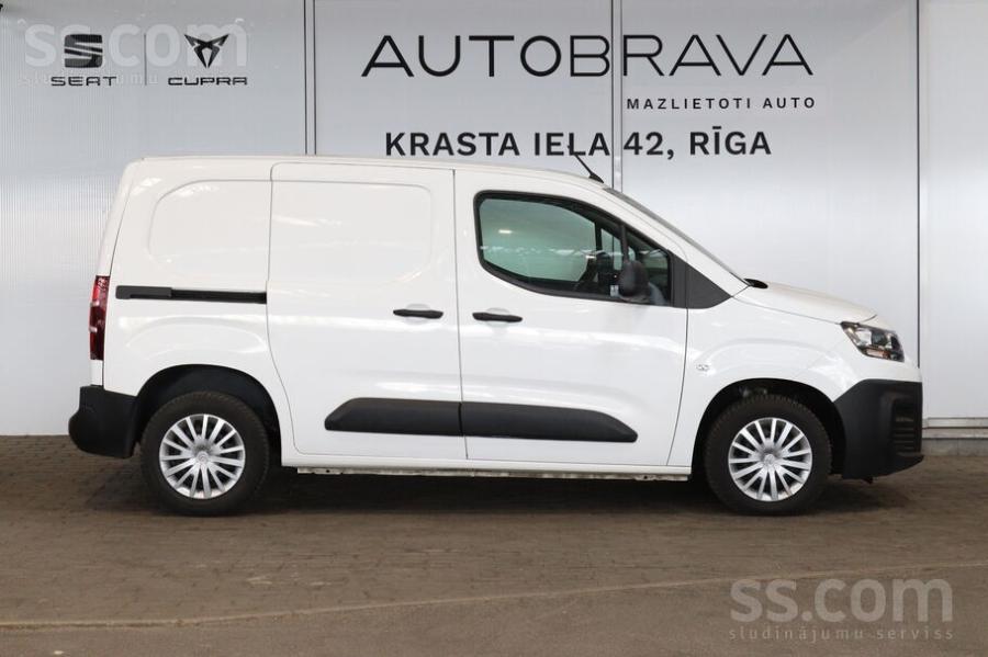 Balts Citroen Berlingo 2019 Rīga, ar dzinēja tilpumu 1.60 L un nobraukumu 118 tūkst. km par 7400 €, foto 5 vietnē AUTOMOTO.COM.LV