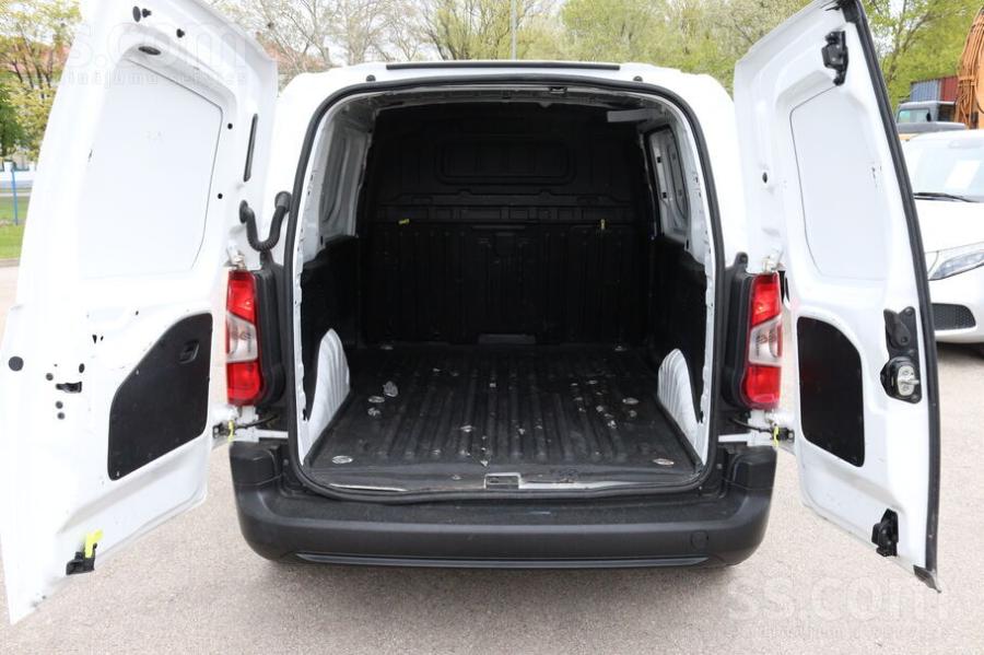 Balts Citroen Berlingo 2019 Rīga, ar dzinēja tilpumu 1.60 L un nobraukumu 118 tūkst. km par 7400 €, foto 23 vietnē AUTOMOTO.COM.LV