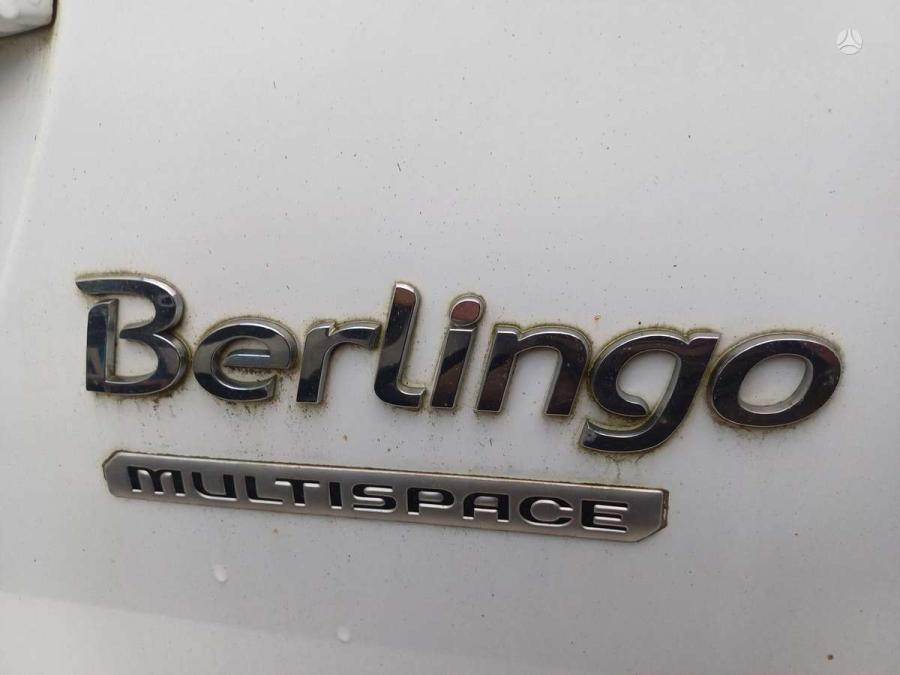 White Citroen Berlingo 2019 in Riga, with an engine capacity of 1.56 L and mileage of 146 thousand km for 5200 €, photo 17 on AUTOMOTO.COM.LV