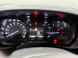 White Citroen Berlingo 2019 in Riga, with an engine capacity of 1.50 L and mileage of 0 thousand km for 7999 €, photo 12 on AUTOMOTO.COM.LV
