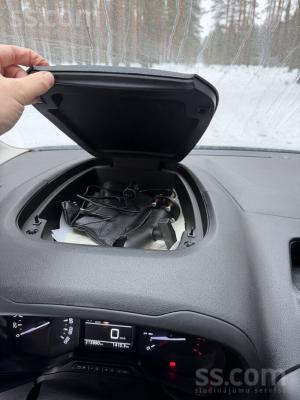 White Citroen Berlingo 2019 in Riga, with an engine capacity of 1.50 L and mileage of 0 thousand km for 7999 €, photo 13 on AUTOMOTO.COM.LV