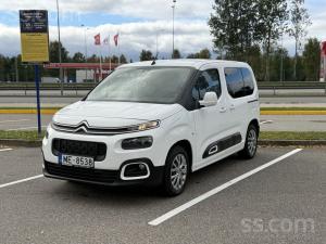 Balts Citroen Berlingo 2019 Rīga, ar dzinēja tilpumu 1.50 L un nobraukumu 0 tūkst. km par 7999 €, foto 1 vietnē AUTOMOTO.COM.LV