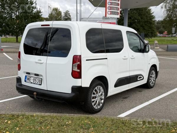 Balts Citroen Berlingo 2019 Rīga, ar dzinēja tilpumu 1.50 L un nobraukumu 0 tūkst. km par 7999 €, foto 5 vietnē AUTOMOTO.COM.LV