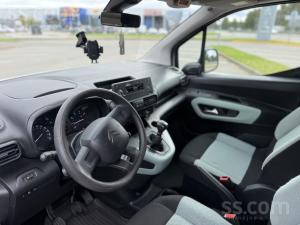 Balts Citroen Berlingo 2019 Rīga, ar dzinēja tilpumu 1.50 L un nobraukumu 0 tūkst. km par 7999 €, foto 9 vietnē AUTOMOTO.COM.LV