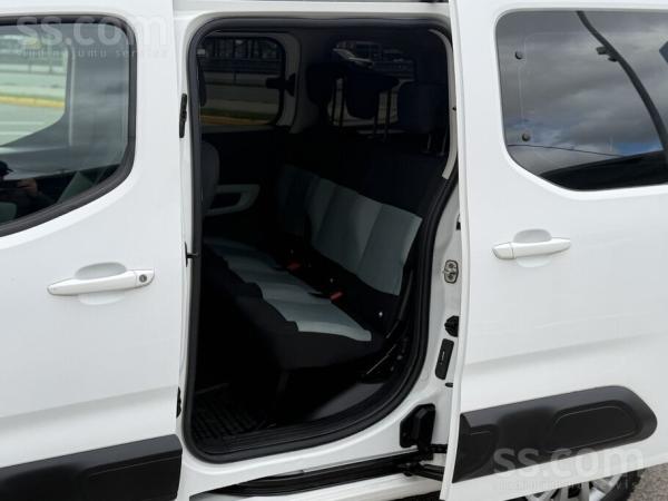 Balts Citroen Berlingo 2019 Rīga, ar dzinēja tilpumu 1.50 L un nobraukumu 0 tūkst. km par 7999 €, foto 11 vietnē AUTOMOTO.COM.LV