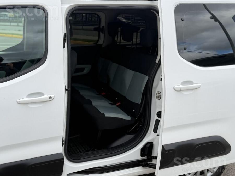 Balts Citroen Berlingo 2019 Rīga, ar dzinēja tilpumu 1.50 L un nobraukumu 0 tūkst. km par 7999 €, foto 11 vietnē AUTOMOTO.COM.LV