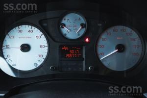 White Citroen Berlingo 2019 in Ventspils, with an engine capacity of 1.60 L and mileage of 199 thousand km for 6450 €, photo 19 on AUTOMOTO.COM.LV