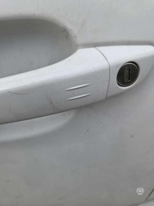 White Citroen Berlingo 2019 in Kaunas, with an engine capacity of 1.50 L and mileage of 150 thousand km for 9400 €, photo 6 on AUTOMOTO.COM.LV