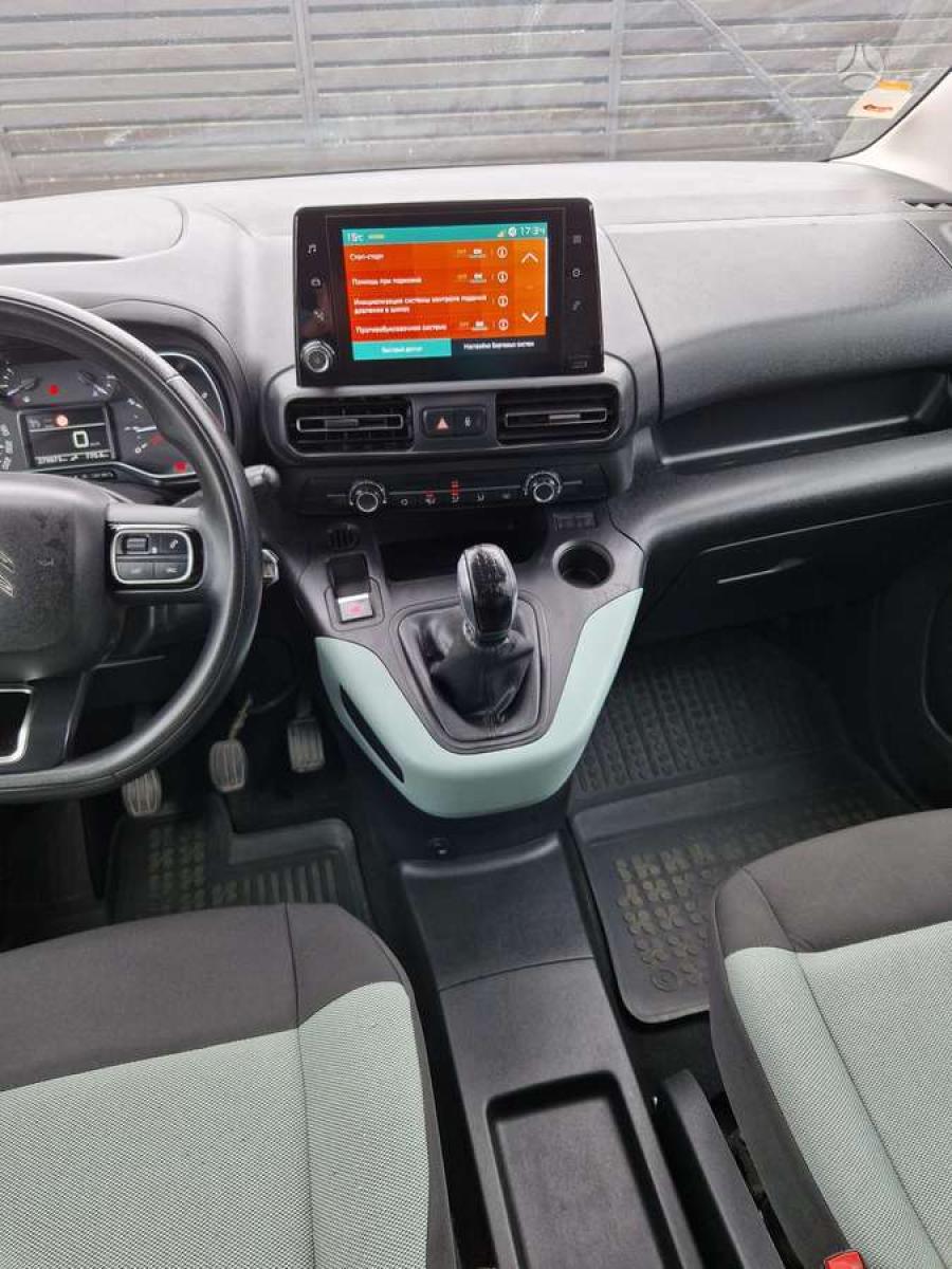 White Citroen Berlingo 2019 in Klaipeda, with an engine capacity of 1.50 L and mileage of 279 thousand km for 7200 €, photo 10 on AUTOMOTO.COM.LV