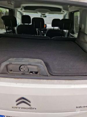 White Citroen Berlingo 2019 in Klaipeda, with an engine capacity of 1.50 L and mileage of 279 thousand km for 7200 €, photo 22 on AUTOMOTO.COM.LV