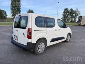 Balts Citroen Berlingo 2019 Rīga, ar dzinēja tilpumu 1.50 L un nobraukumu 251 tūkst. km par 6600 €, foto 7 vietnē AUTOMOTO.COM.LV