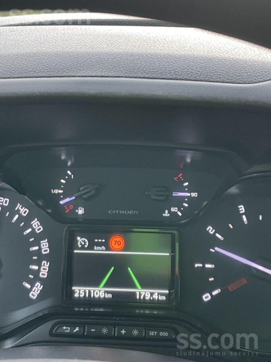 Balts Citroen Berlingo 2019 Rīga, ar dzinēja tilpumu 1.50 L un nobraukumu 251 tūkst. km par 6600 €, foto 11 vietnē AUTOMOTO.COM.LV