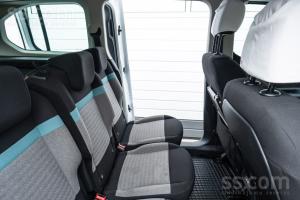 Balts Citroen Berlingo 2020 Rīga, ar dzinēja tilpumu 1.50 L un nobraukumu 100 tūkst. km par 630 €, foto 7 vietnē AUTOMOTO.COM.LV