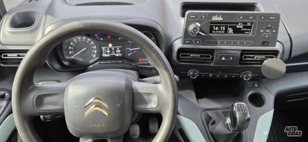 Balts Citroen Berlingo 2020 Viļņa, ar dzinēja tilpumu 1.50 L un nobraukumu 134 tūkst. km par 10500 €, foto 9 vietnē AUTOMOTO.COM.LV