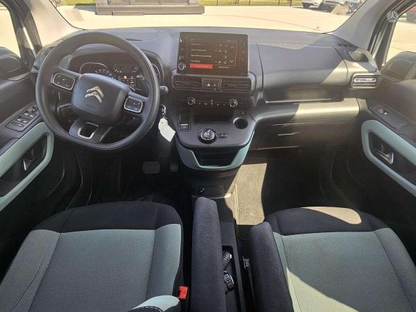 White Citroen Berlingo 2020 in Taurage, with an engine capacity of 1.50 L and mileage of 226 thousand km for 9200 €, photo 5 on AUTOMOTO.COM.LV