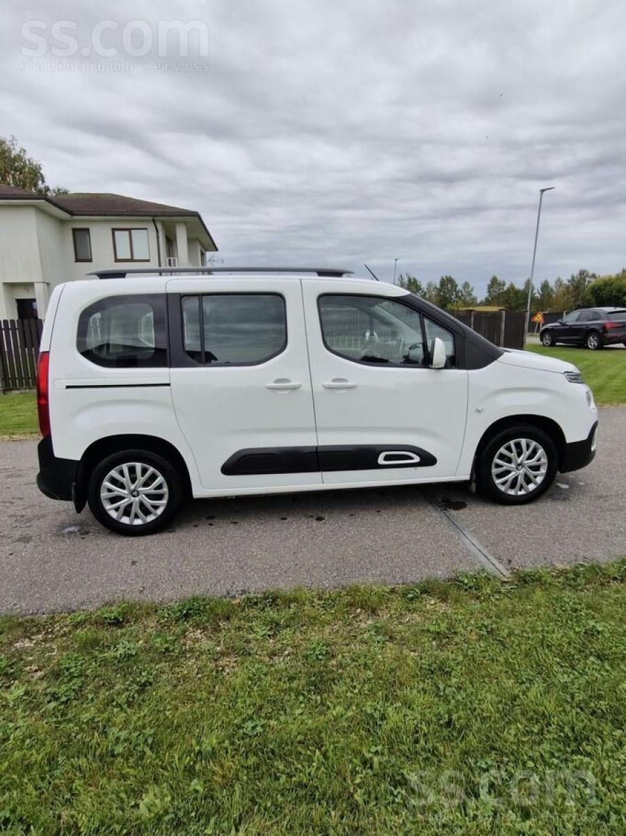 Balts Citroen Berlingo 2020 Rīga, ar dzinēja tilpumu 1.20 L un nobraukumu 132 tūkst. km par 10500 €, foto 7 vietnē AUTOMOTO.COM.LV