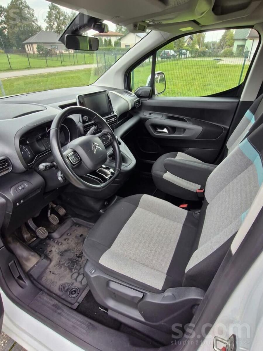 Balts Citroen Berlingo 2020 Rīga, ar dzinēja tilpumu 1.20 L un nobraukumu 132 tūkst. km par 10500 €, foto 10 vietnē AUTOMOTO.COM.LV