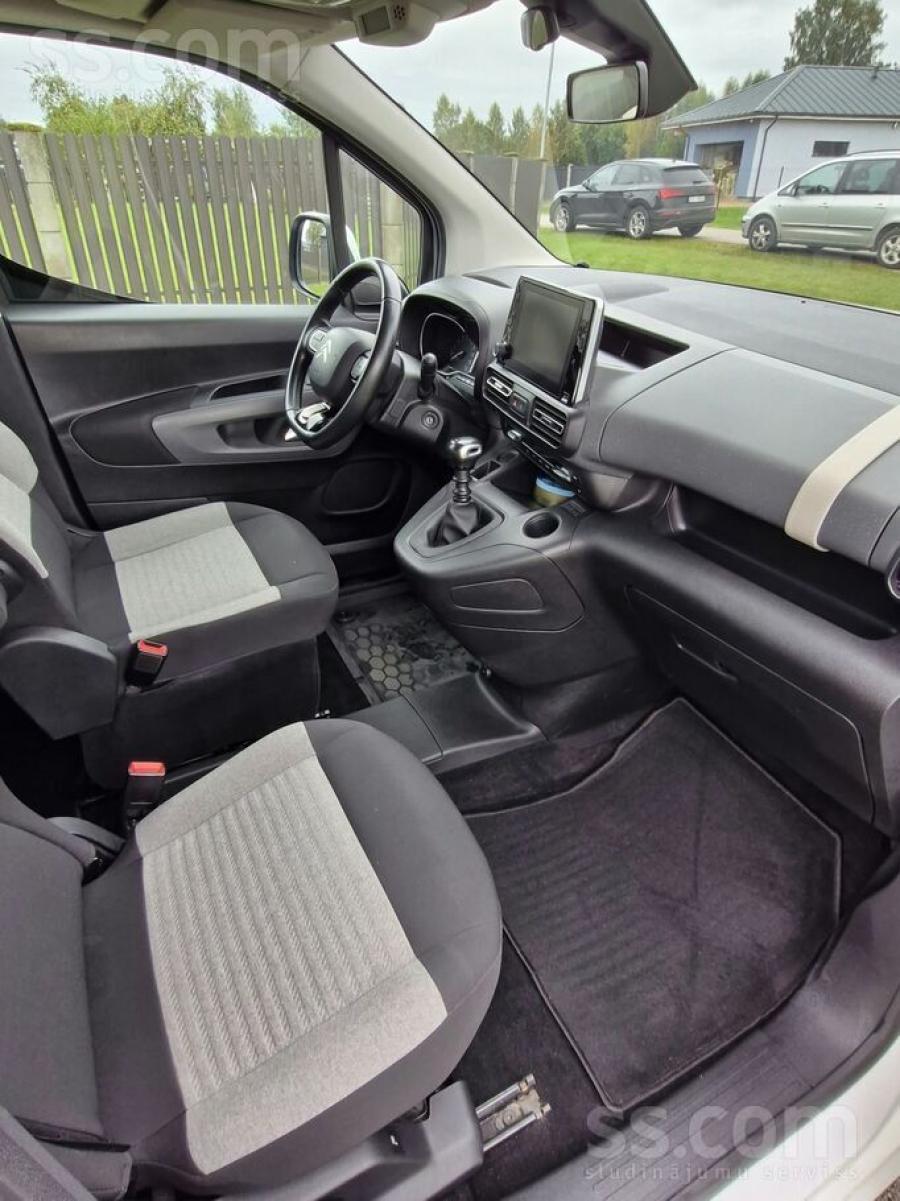 Balts Citroen Berlingo 2020 Rīga, ar dzinēja tilpumu 1.20 L un nobraukumu 132 tūkst. km par 10500 €, foto 13 vietnē AUTOMOTO.COM.LV
