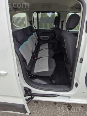 Balts Citroen Berlingo 2020 Rīga, ar dzinēja tilpumu 1.20 L un nobraukumu 132 tūkst. km par 10500 €, foto 14 vietnē AUTOMOTO.COM.LV