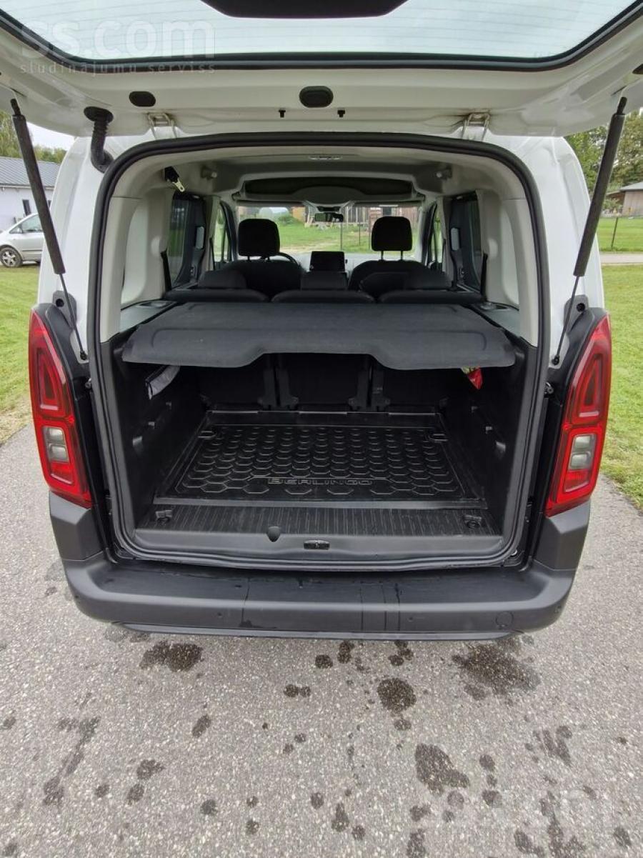 Balts Citroen Berlingo 2020 Rīga, ar dzinēja tilpumu 1.20 L un nobraukumu 132 tūkst. km par 10500 €, foto 16 vietnē AUTOMOTO.COM.LV