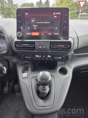 Balts Citroen Berlingo 2020 Rīga, ar dzinēja tilpumu 1.20 L un nobraukumu 132 tūkst. km par 10500 €, foto 19 vietnē AUTOMOTO.COM.LV