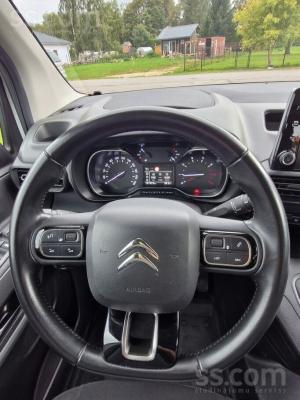 Balts Citroen Berlingo 2020 Rīga, ar dzinēja tilpumu 1.20 L un nobraukumu 132 tūkst. km par 10500 €, foto 20 vietnē AUTOMOTO.COM.LV