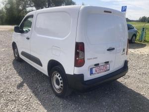Balts Citroen Berlingo 2021 Pakruojis, ar dzinēja tilpumu 1.20 L un nobraukumu 237 tūkst. km par 5800 €, foto 5 vietnē AUTOMOTO.COM.LV