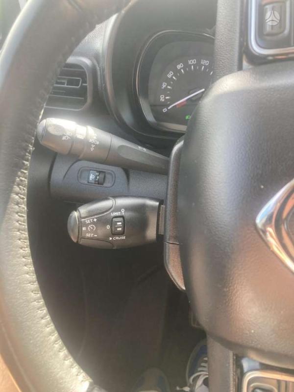 Balts Citroen Berlingo 2021 Pakruojis, ar dzinēja tilpumu 1.20 L un nobraukumu 237 tūkst. km par 5800 €, foto 9 vietnē AUTOMOTO.COM.LV
