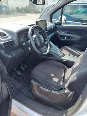 Balts Citroen Berlingo 2021 Kauņa, ar dzinēja tilpumu 1.50 L un nobraukumu 298 tūkst. km par 8500 €, foto 9 vietnē AUTOMOTO.COM.LV
