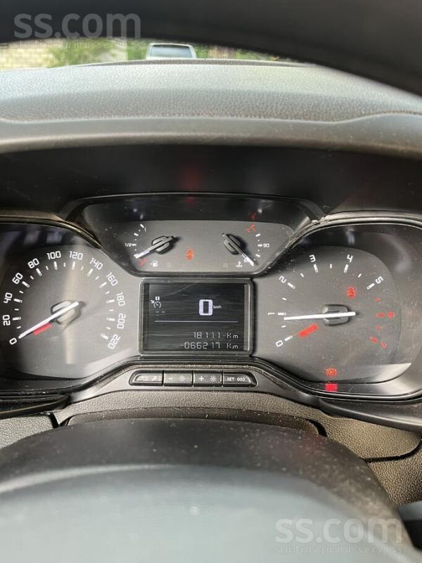Balts Citroen Berlingo 2021 Rīga, ar dzinēja tilpumu 1.50 L un nobraukumu 66 tūkst. km par 10900 €, foto 10 vietnē AUTOMOTO.COM.LV
