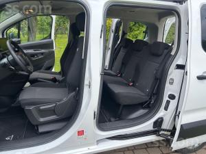 Balts Citroen Berlingo 2022 Valmiera, ar dzinēja tilpumu 1.50 L un nobraukumu 118 tūkst. km par 13800 €, foto 6 vietnē AUTOMOTO.COM.LV