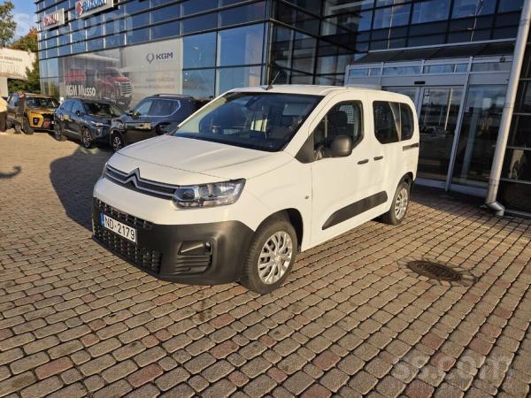 Balts Citroen Berlingo 2022 Rīga, ar dzinēja tilpumu 1.50 L un nobraukumu 123 tūkst. km par 10500 €, foto 1 vietnē AUTOMOTO.COM.LV