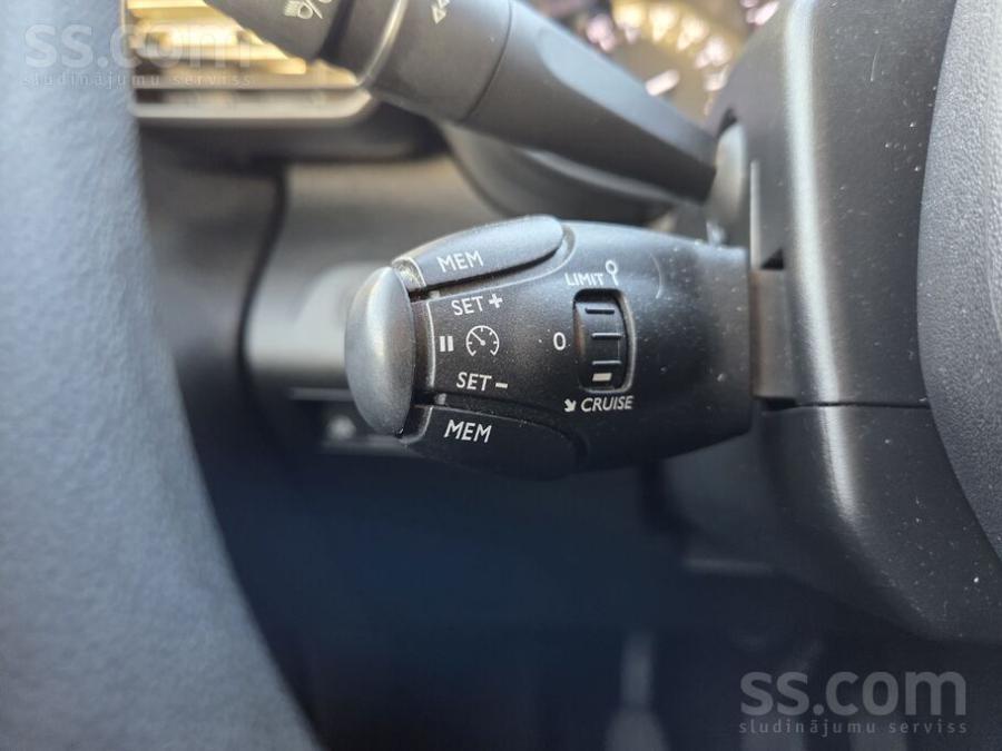 Balts Citroen Berlingo 2022 Rīga, ar dzinēja tilpumu 1.50 L un nobraukumu 123 tūkst. km par 10500 €, foto 12 vietnē AUTOMOTO.COM.LV