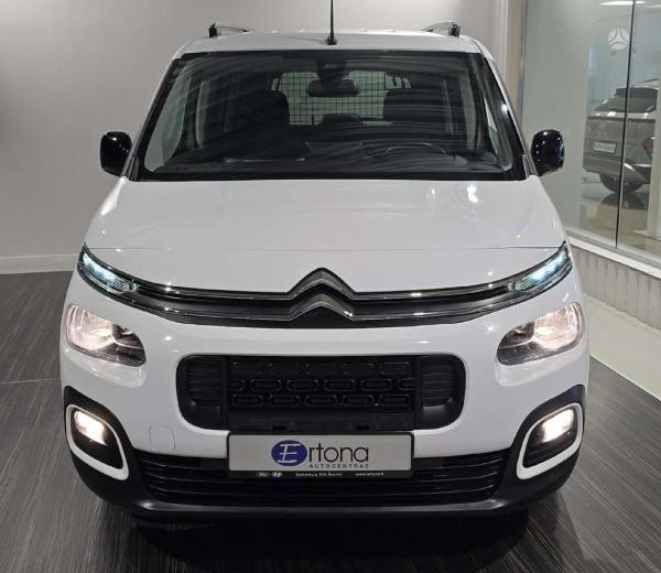White Citroen Berlingo 2023 in Siauliai, with an engine capacity of 1.50 L and mileage of 69 thousand km for 23900 €, photo 11 on AUTOMOTO.COM.LV