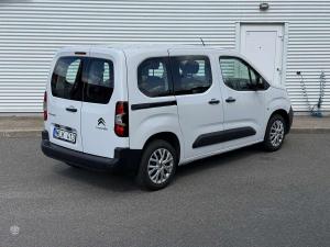White Citroen Berlingo 2023 in Vilnius, with an engine capacity of 1.20 L and mileage of 133 thousand km for 14900 €, photo 6 on AUTOMOTO.COM.LV