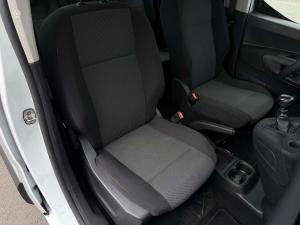 White Citroen Berlingo 2023 in Vilnius, with an engine capacity of 1.20 L and mileage of 133 thousand km for 14900 €, photo 13 on AUTOMOTO.COM.LV