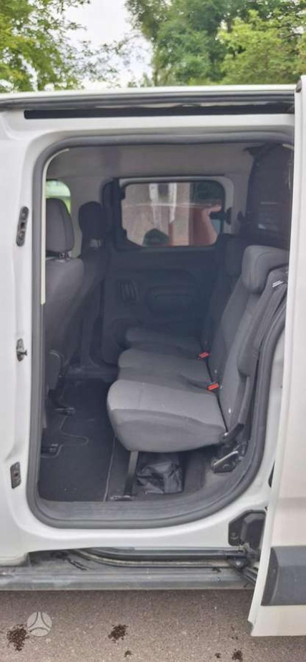 Balts Citroen Berlingo 2023 Viļņa, ar dzinēja tilpumu 1.50 L un nobraukumu 211 tūkst. km par 16000 €, foto 9 vietnē AUTOMOTO.COM.LV