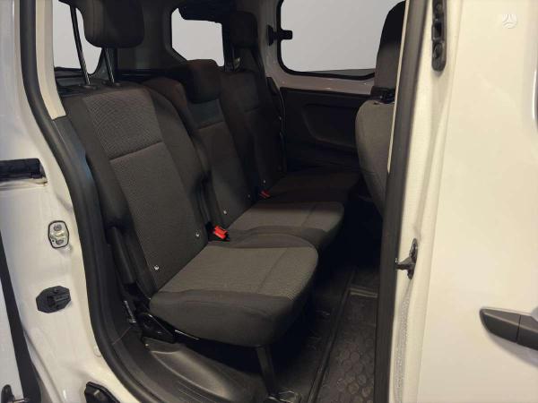 Balts Citroen Berlingo 2024 Klaipėda, ar dzinēja tilpumu 1.50 L un nobraukumu 30 tūkst. km par 20500 €, foto 11 vietnē AUTOMOTO.COM.LV