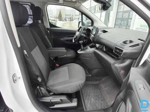 Balts Citroen Berlingo 2024 Tukums, ar dzinēja tilpumu 1.50 L un nobraukumu 8 tūkst. km par 22500 €, foto 7 vietnē AUTOMOTO.COM.LV