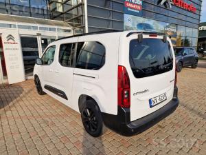 Balts Citroen Berlingo 2024 Rīga, ar dzinēja tilpumu 1.50 L un nobraukumu 66 tūkst. km par 23500 €, foto 7 vietnē AUTOMOTO.COM.LV