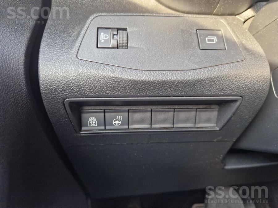 Balts Citroen Berlingo 2024 Rīga, ar dzinēja tilpumu 1.50 L un nobraukumu 66 tūkst. km par 23500 €, foto 19 vietnē AUTOMOTO.COM.LV