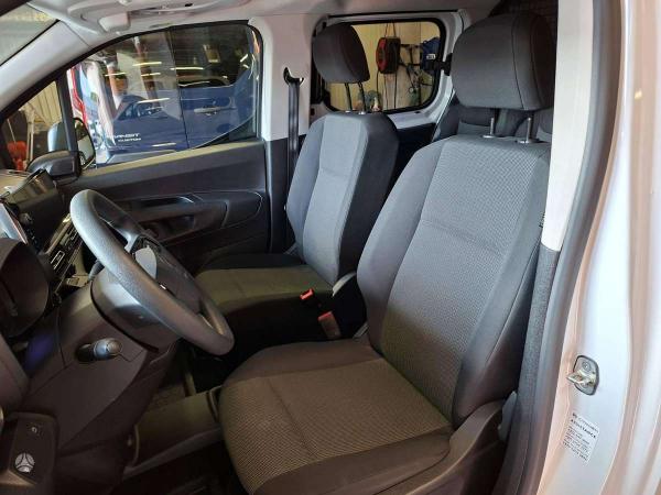 Balts Citroen Berlingo 2025 Klaipėda, ar dzinēja tilpumu 1.50 L un nobraukumu 57 tūkst. km par 18392 €, foto 7 vietnē AUTOMOTO.COM.LV
