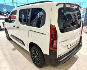 Balts Citroen Berlingo 2026 Kauņa, ar dzinēja tilpumu 1.50 L un nobraukumu 2 tūkst. km par 30965 €, foto 4 vietnē AUTOMOTO.COM.LV